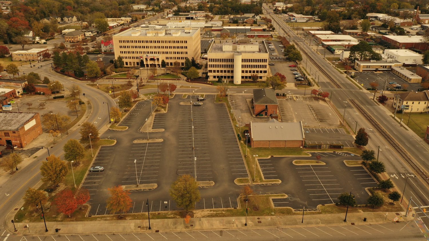 Board votes to build Crown Event Center downtown