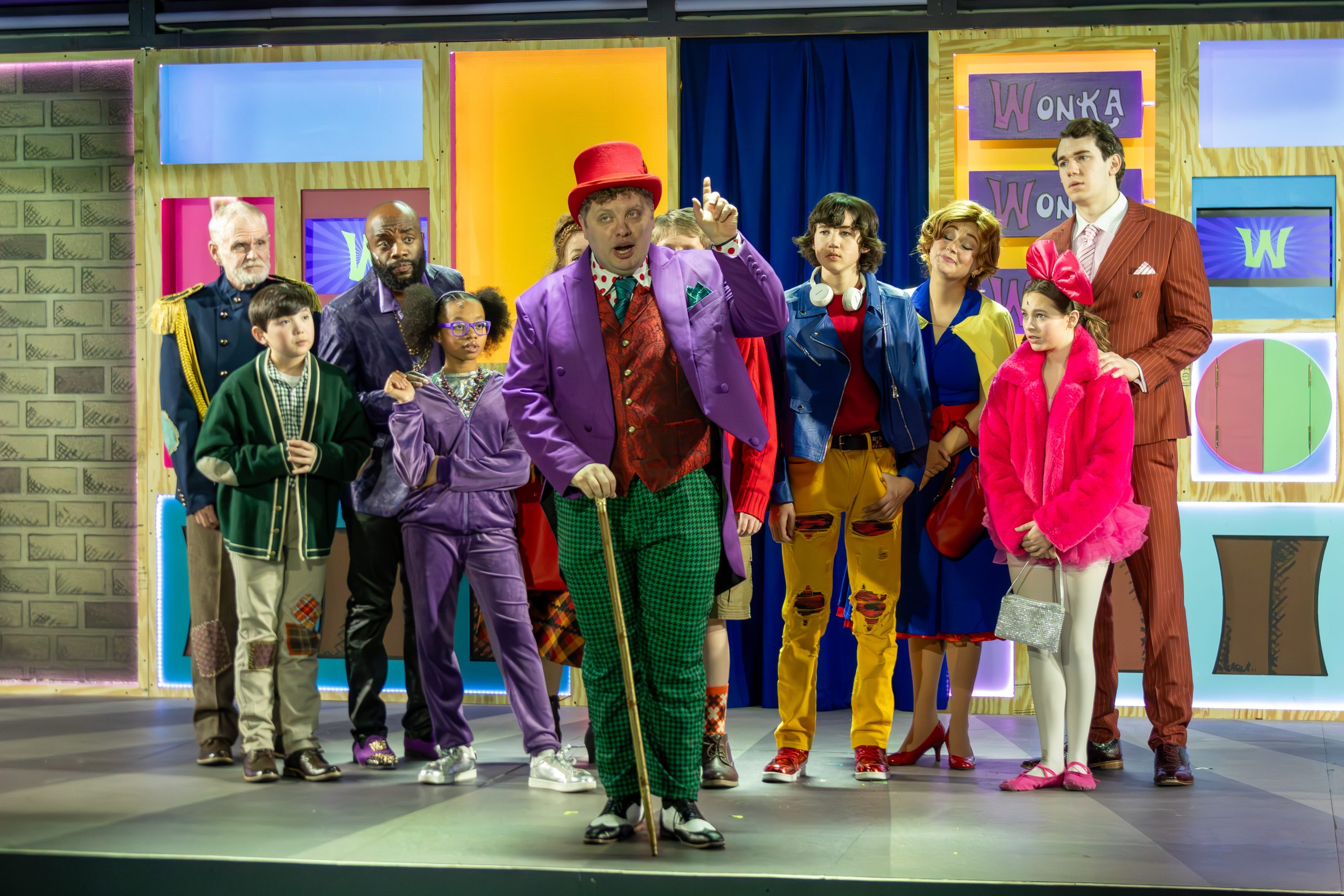Violet Beauregarde Stage Review: CHARLIE AND THE CHOCOLATE FACTORY THE